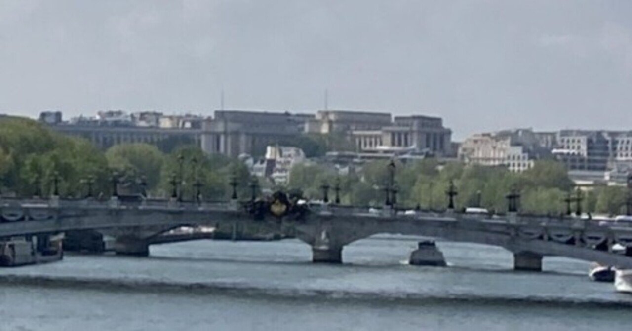 川面に映る空｜Atsuko