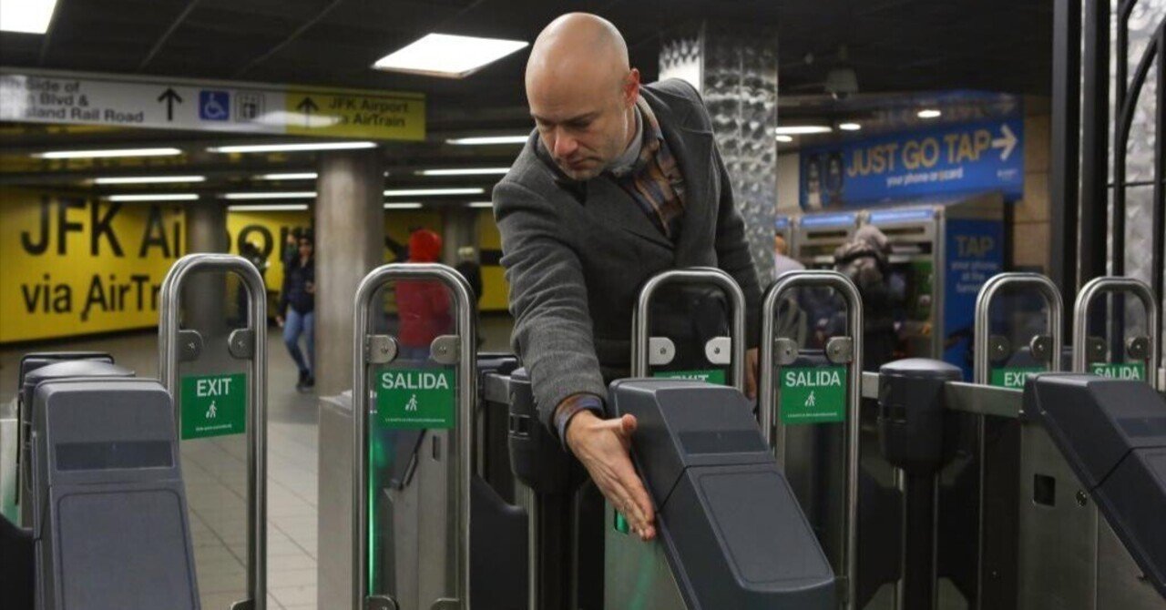 NY市地下鉄。無賃乗車型初で、新改札を導入。｜DigitalCreator