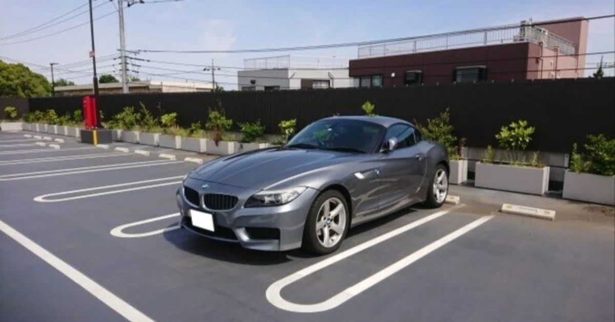600万円で購入したBMW Z4｜LIVELA（LEGLUS TECHNOLOGY）