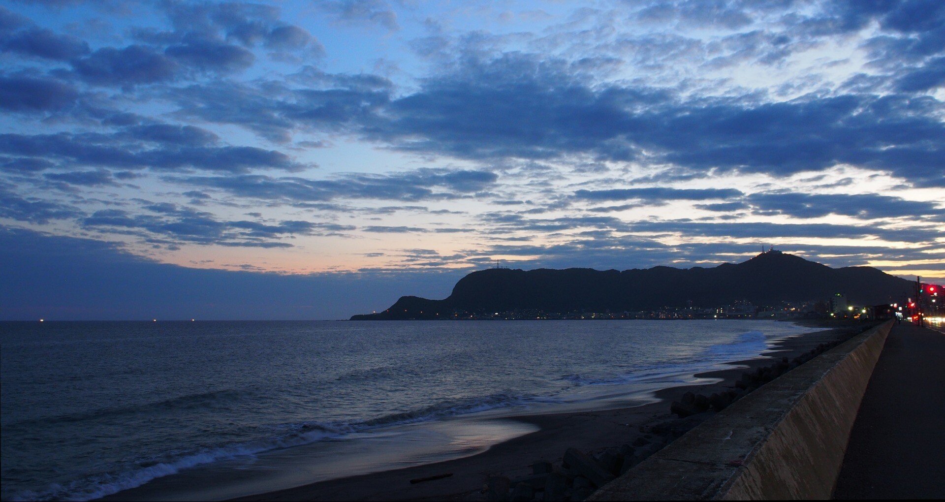 函館山｜Yosuke Enomoto｜note