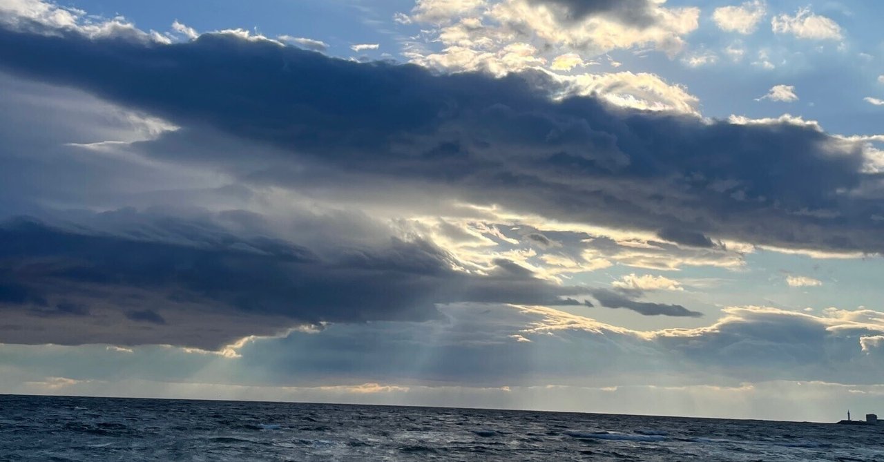 キャンドルと月明かり｜YUKARINのヘソだしクラブ