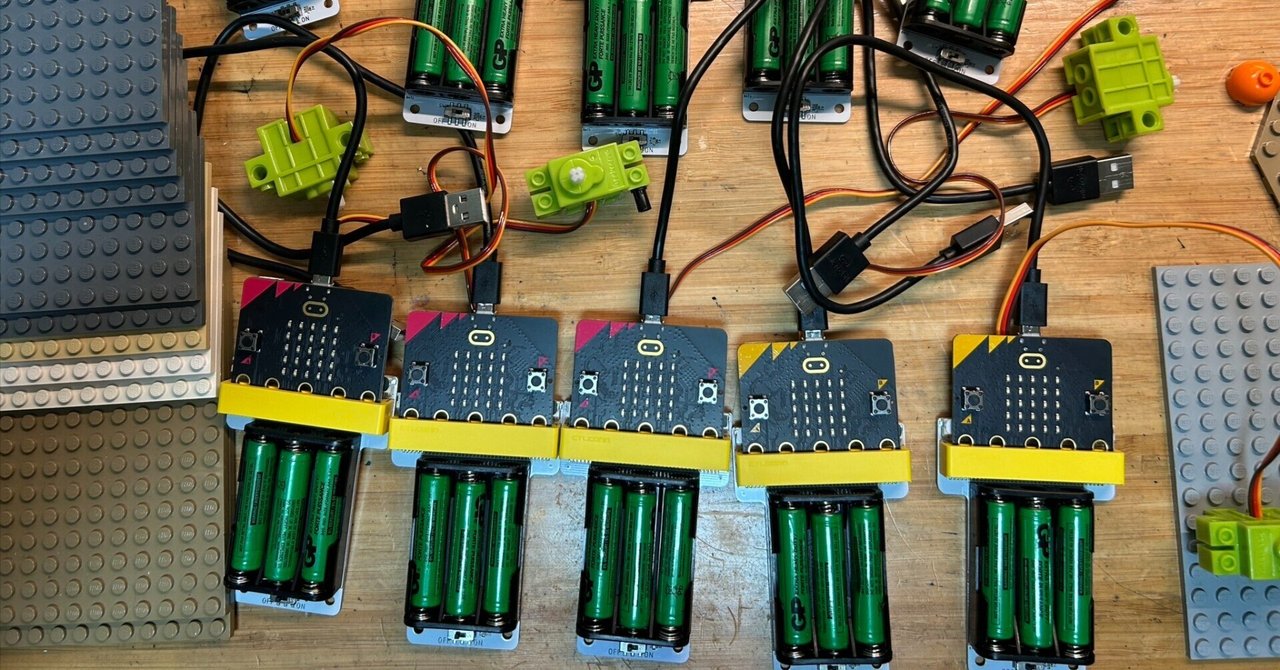 micro:bit、micro:bit用ワークショップモジュール、 GeekServo、Legoを使って遊ぶあんちょこ｜CoderDojo名護