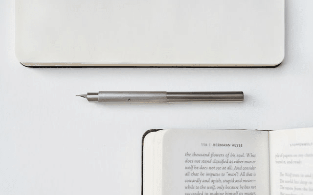 Lucio Rossi Design/D7II｜#olive