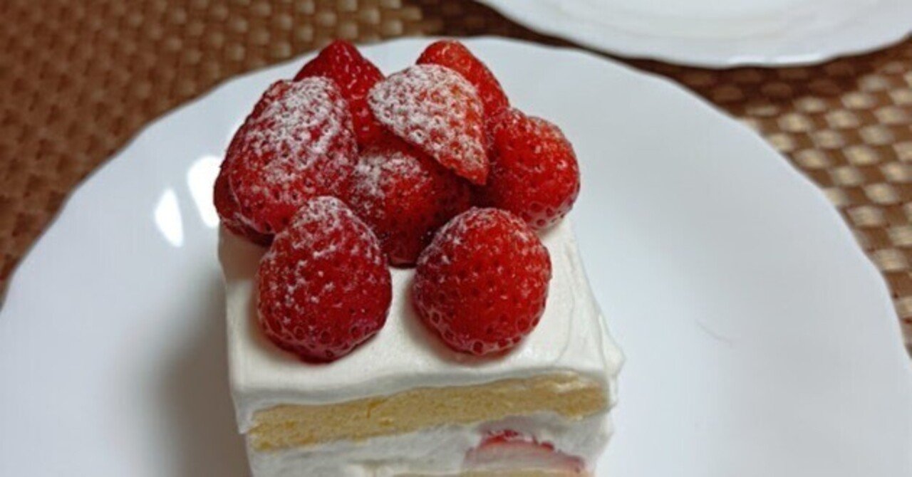 ★今夜のデザートも🍰ショートケーキ♪｜たかしママ