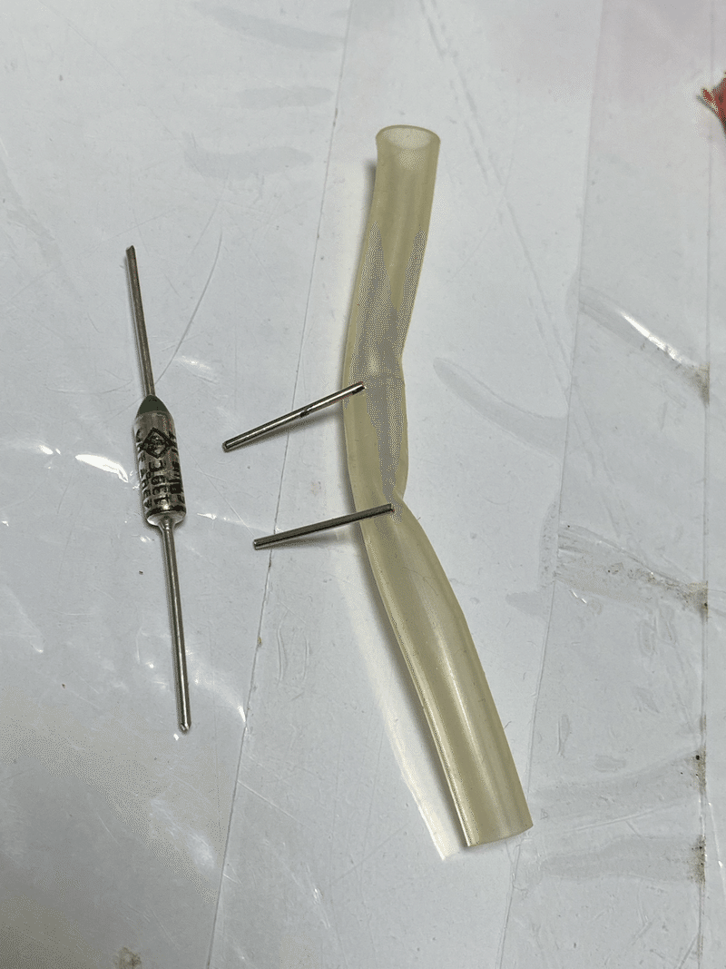 壊れた電気圧力鍋を118円で修理😊シロカ電気圧力鍋SP-A111 ヒューズ交換｜居眠り毛猿