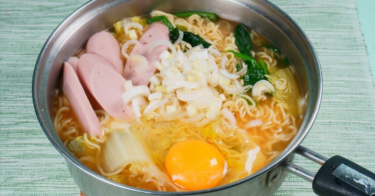 寝過ごしてしまった朝はラーメン。｜noboru