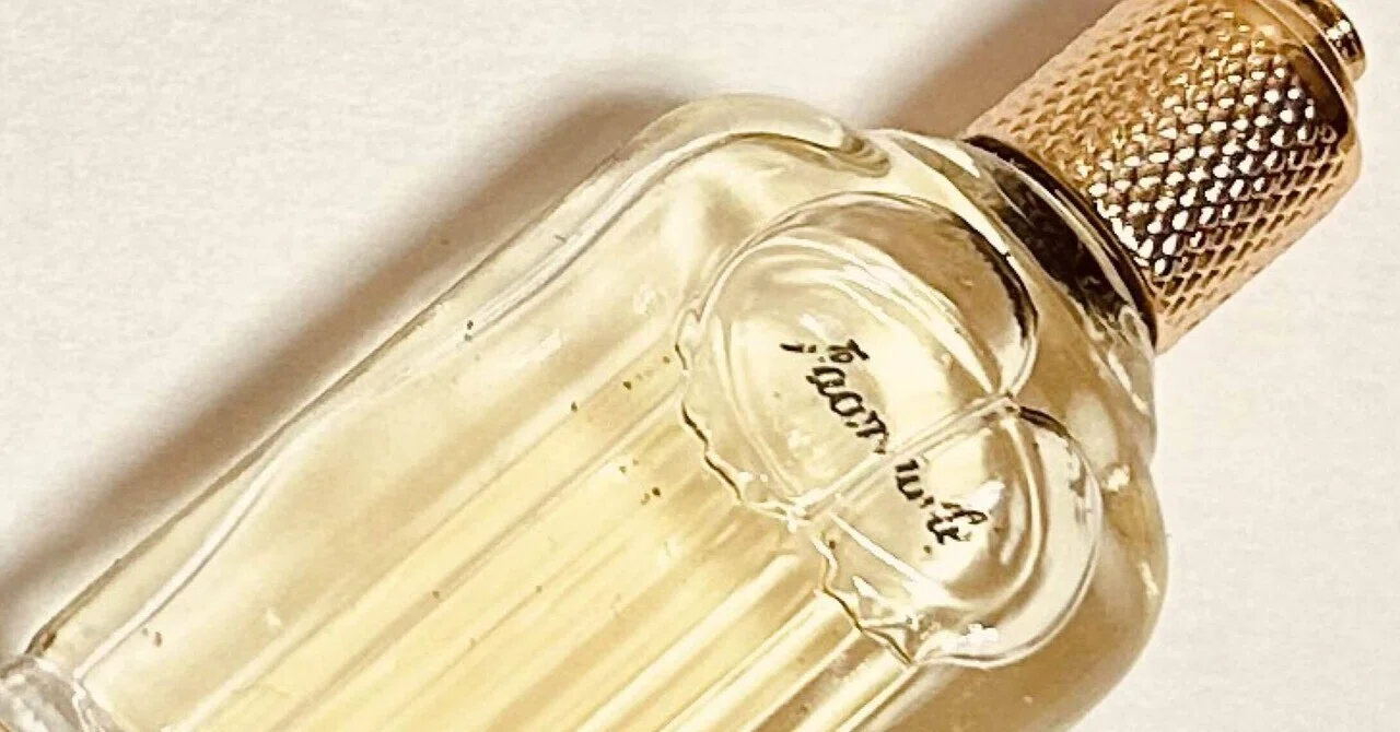クリエイティブ 3月4日〜365日の香水｜adams fragrance family