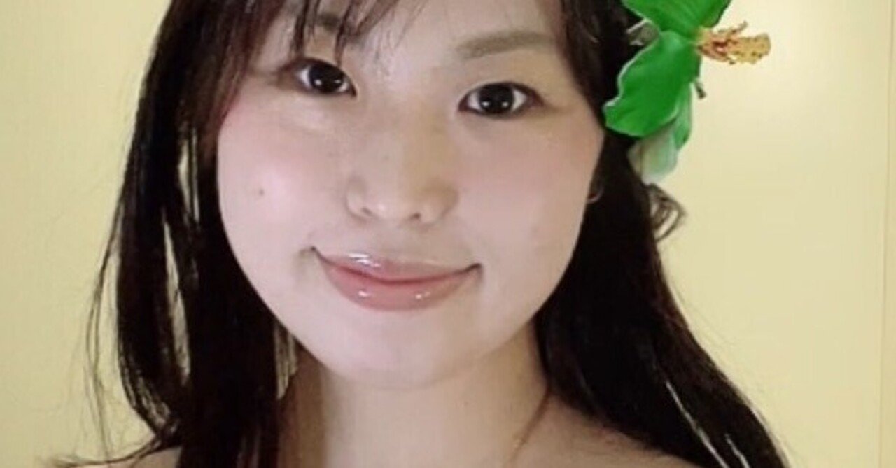 フォトエッセイ『フラダンスグッズ』｜YUKA