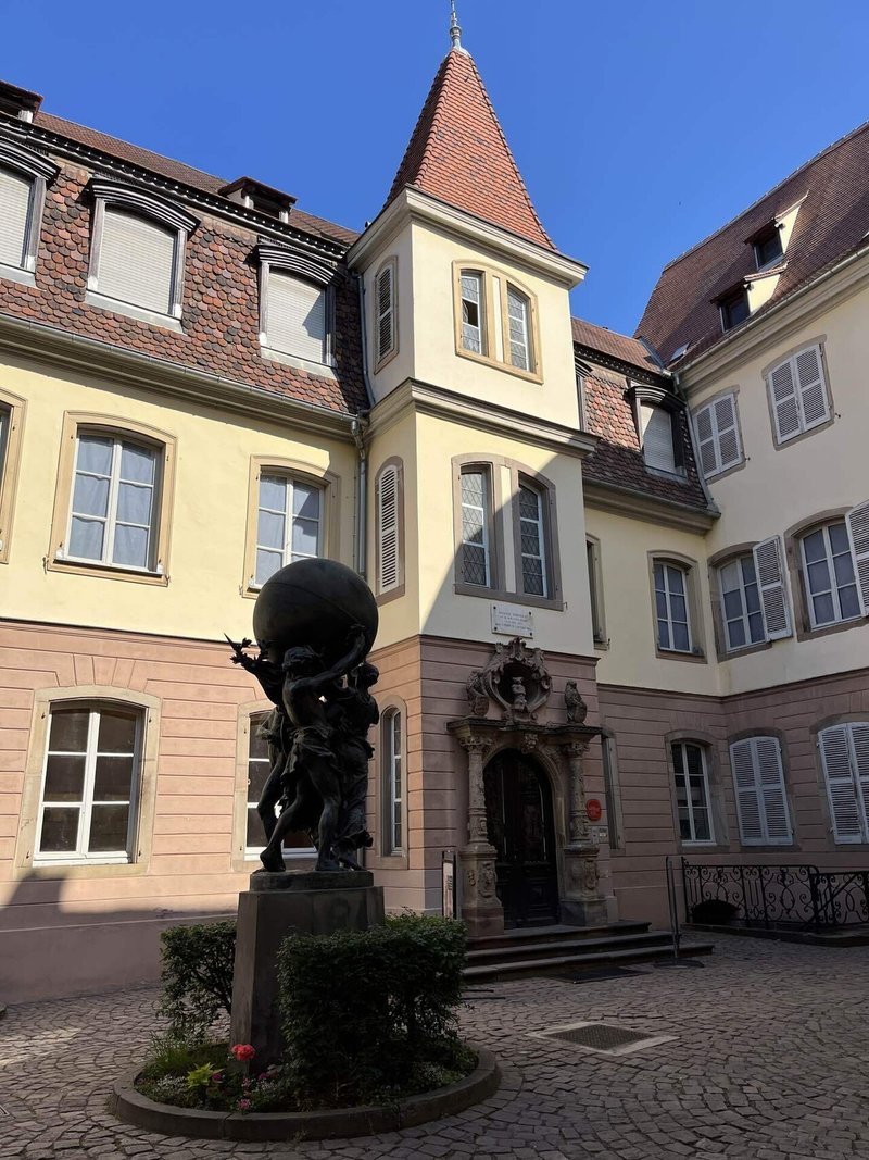 自由の女神像の足はどうなっている？｜Uchan