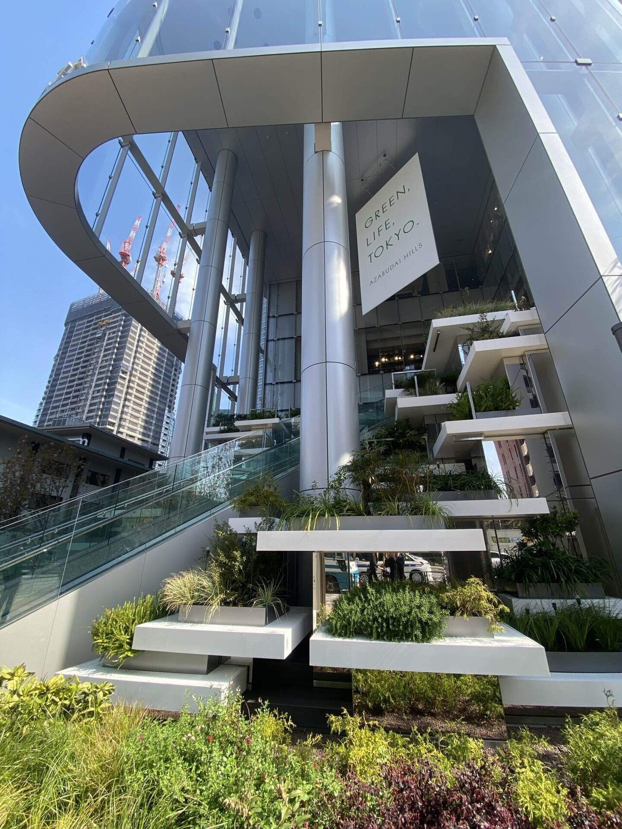 東京建築巡り〜藤本壮介の素敵エントランス｜東京の建築&アート巡りオタク@tanrock