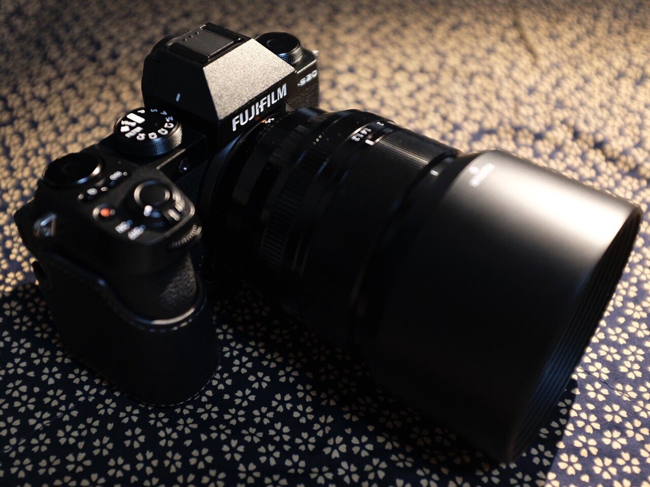 X-H2 X-T5 X-S20 X100VI の新ファームウェア スマホ転送やっと使えるものになったね^^ 通信はセキュリティー関連でソフト開発も大変な世の中 GWに間に合わせたのえらい ...