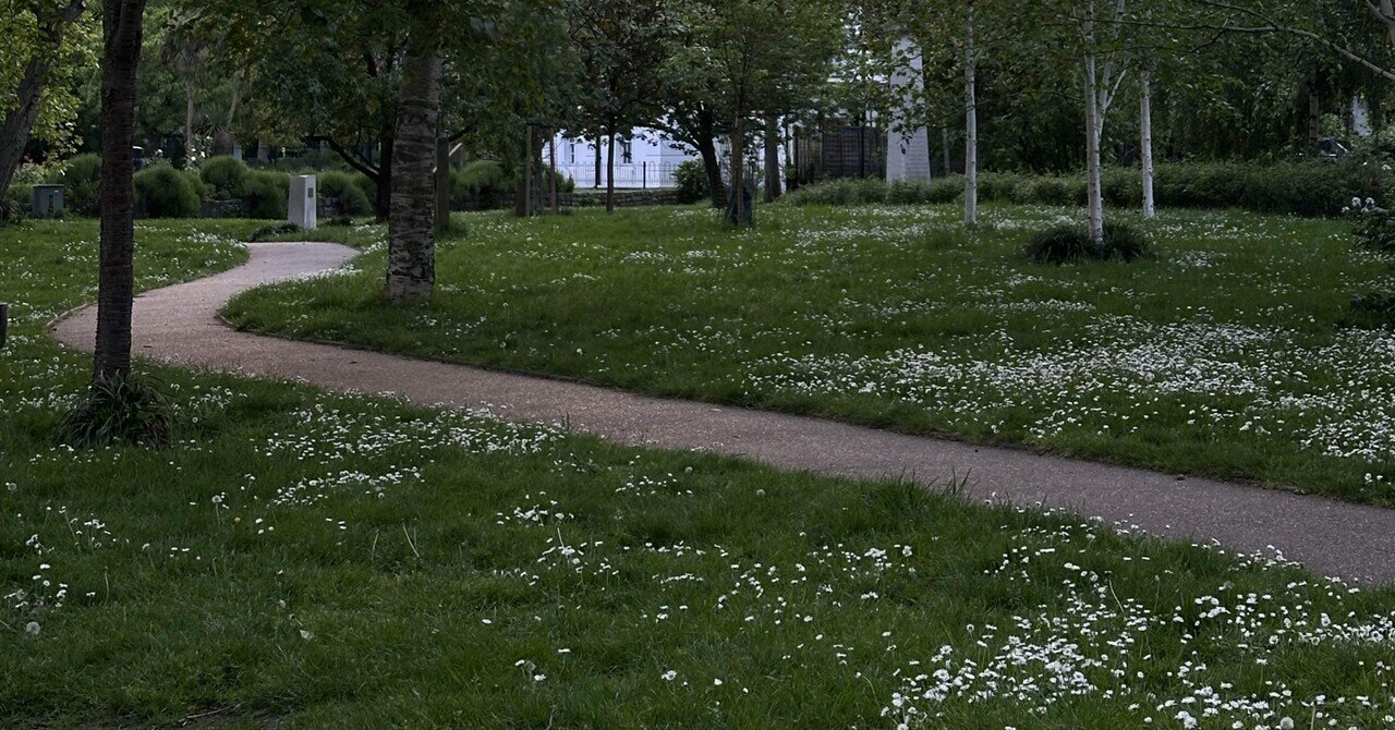 ロンドン生活567日目｜夜のお散歩｜mitsuki.