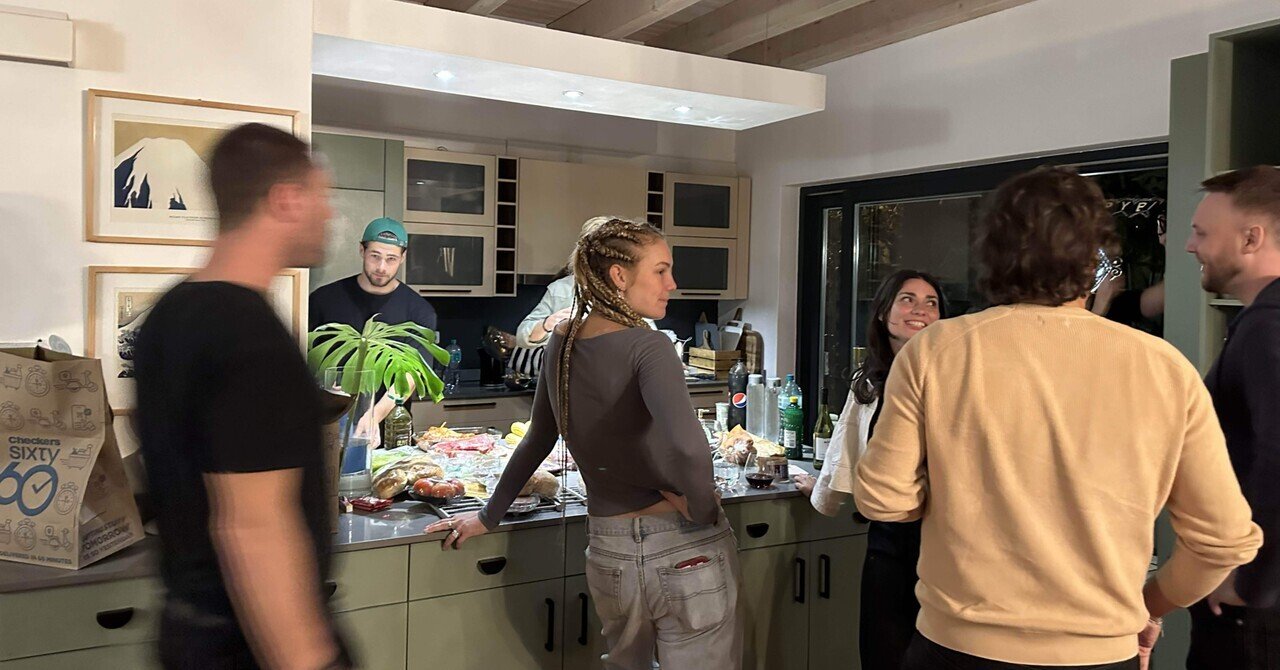 ケープタウンで8人のシェアハウスが潤滑している理由｜ケープタウンで闘うShunta Suzuki