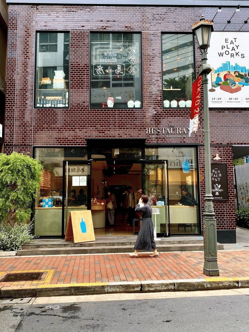 東京建築巡り〜バーのデザインを取り入れたブルーボトル｜東京の建築&アート巡りオタク@tanrock