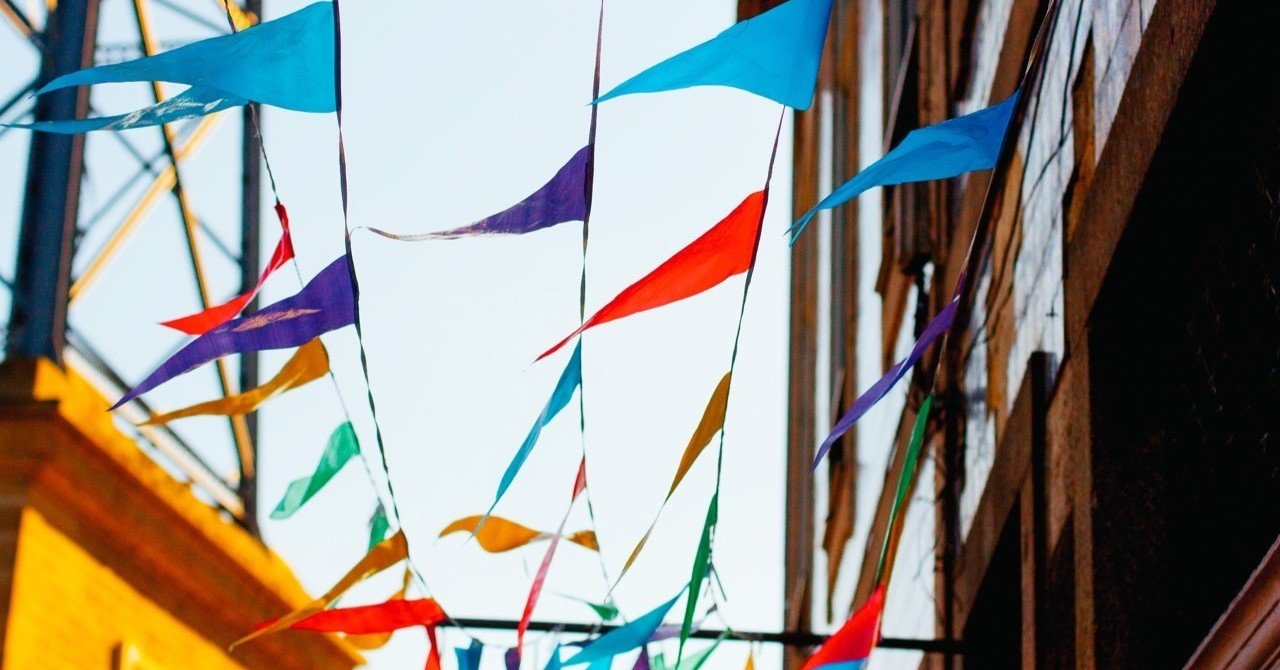 レコードとガーランド｜daisuke gunji