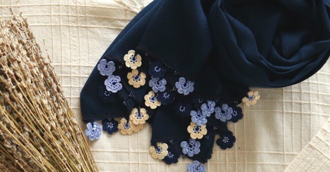 ブルー＆イエローの組み合わせ⚓｜AYTURK／オヤデザイナー