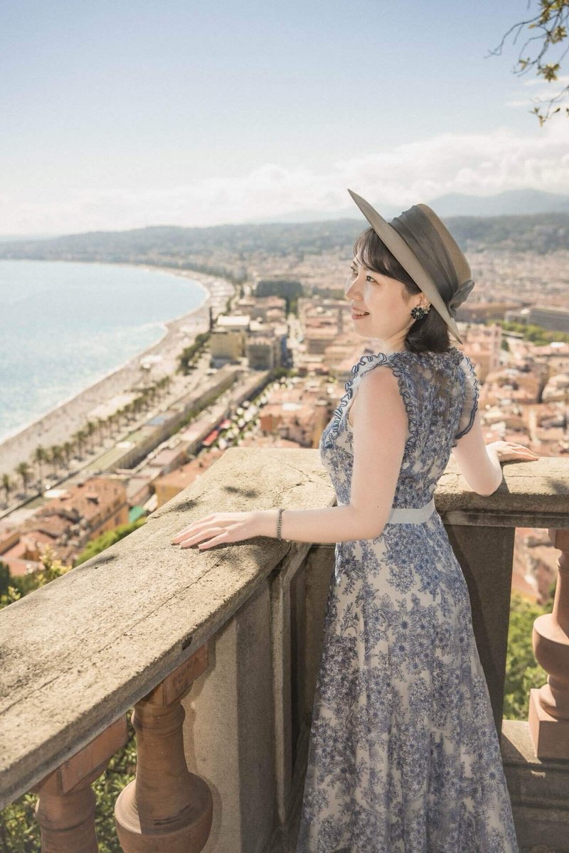 ニースでのお写真が届きました⛱️💖｜Shinobu Kishida