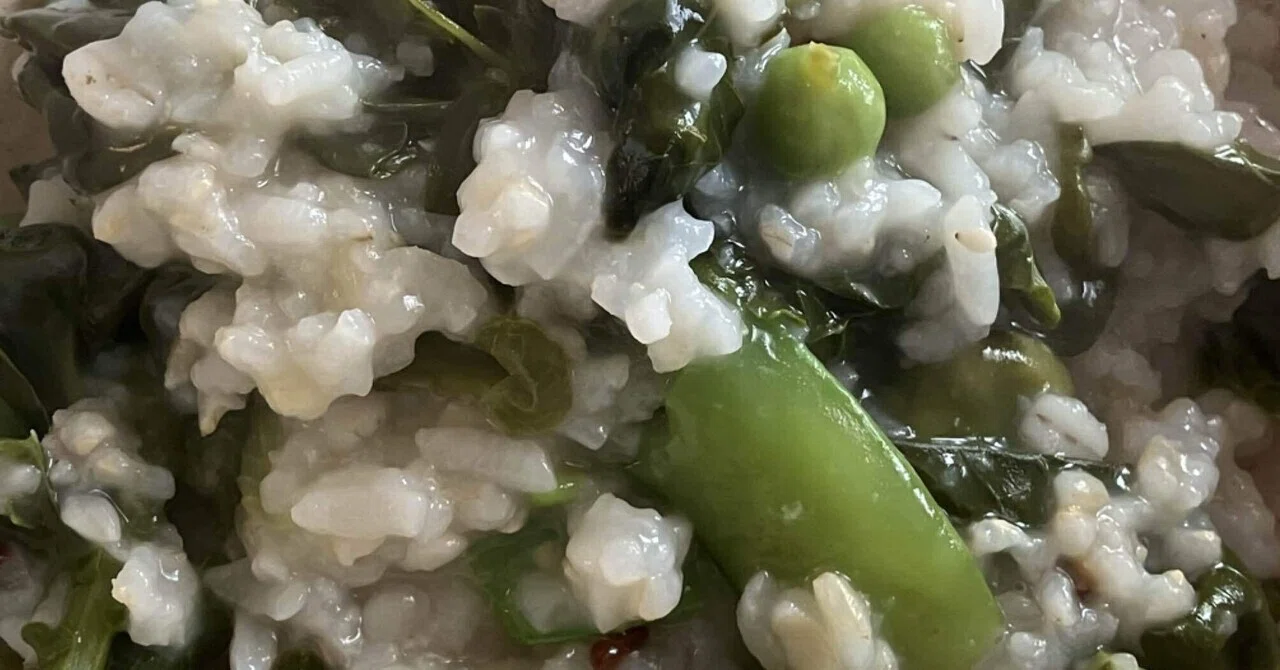 時期はずれの芽キャベツで作るかて飯 "Katemeshi" (rice mixed with vegetables and grains ...