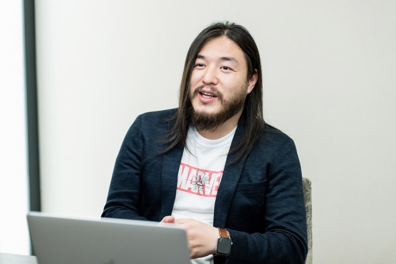 「全員が同じチェア」はもう古い？オフィスと家具の“新しいスタンダード”とは／ミスリルCEO孟山さんインタビュー｜Kagg note