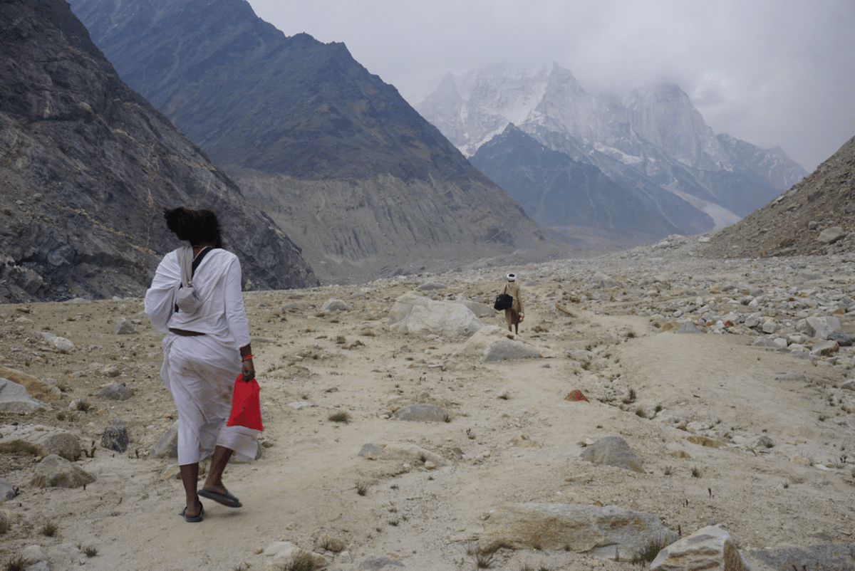 私は足元の濁った水を掬って飲んでみた【Gangotri→Bhojbasa⇄Gaumukh】｜Kiyofumi