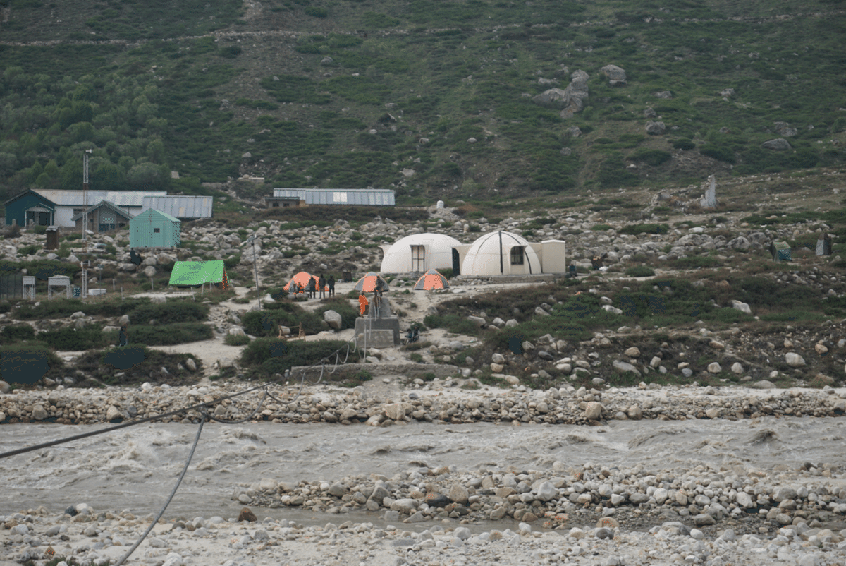 私は足元の濁った水を掬って飲んでみた【Gangotri→Bhojbasa⇄Gaumukh】｜Kiyofumi
