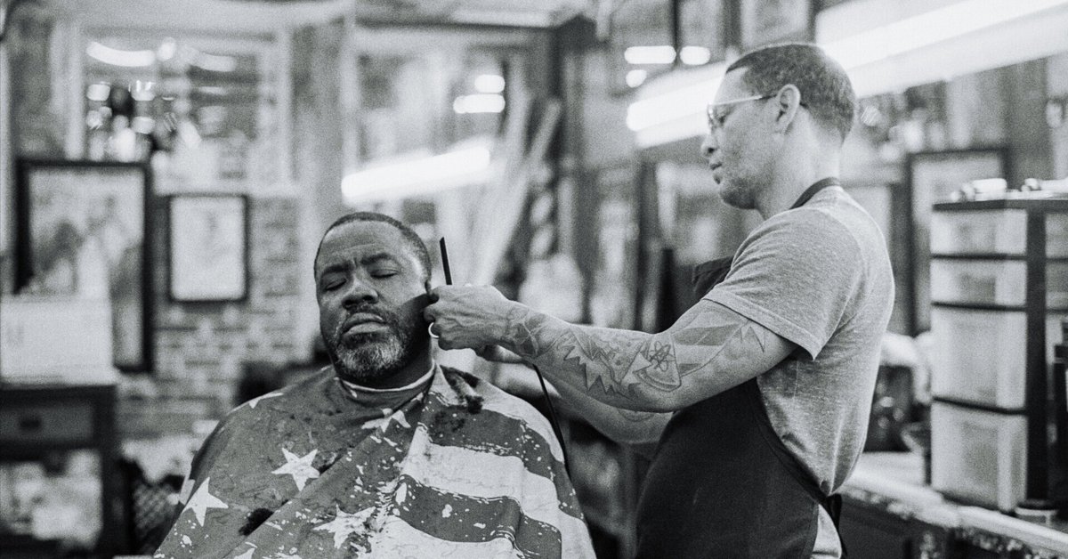 星条旗とBarber Shop｜MOJA MOJA