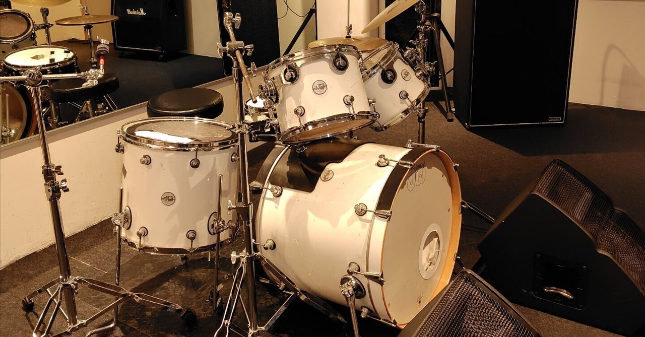 ルナロッサ｜lush_badger2992