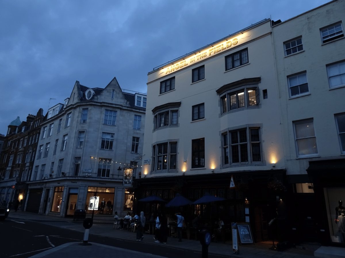 英国旅行記🇬🇧 パブ飯｜だっぺ