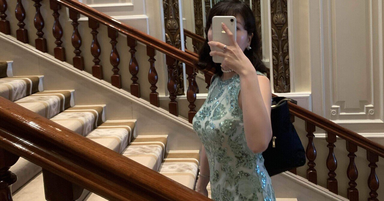 タダシさんのデイドレス👗 ｜Shinobu Kishida