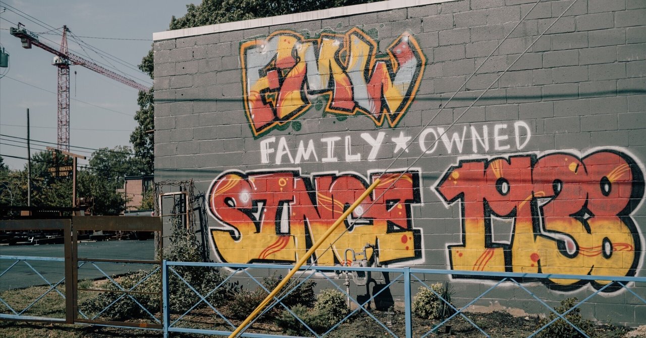 Edgewood AVEでフォトウォーク｜MOJA MOJA