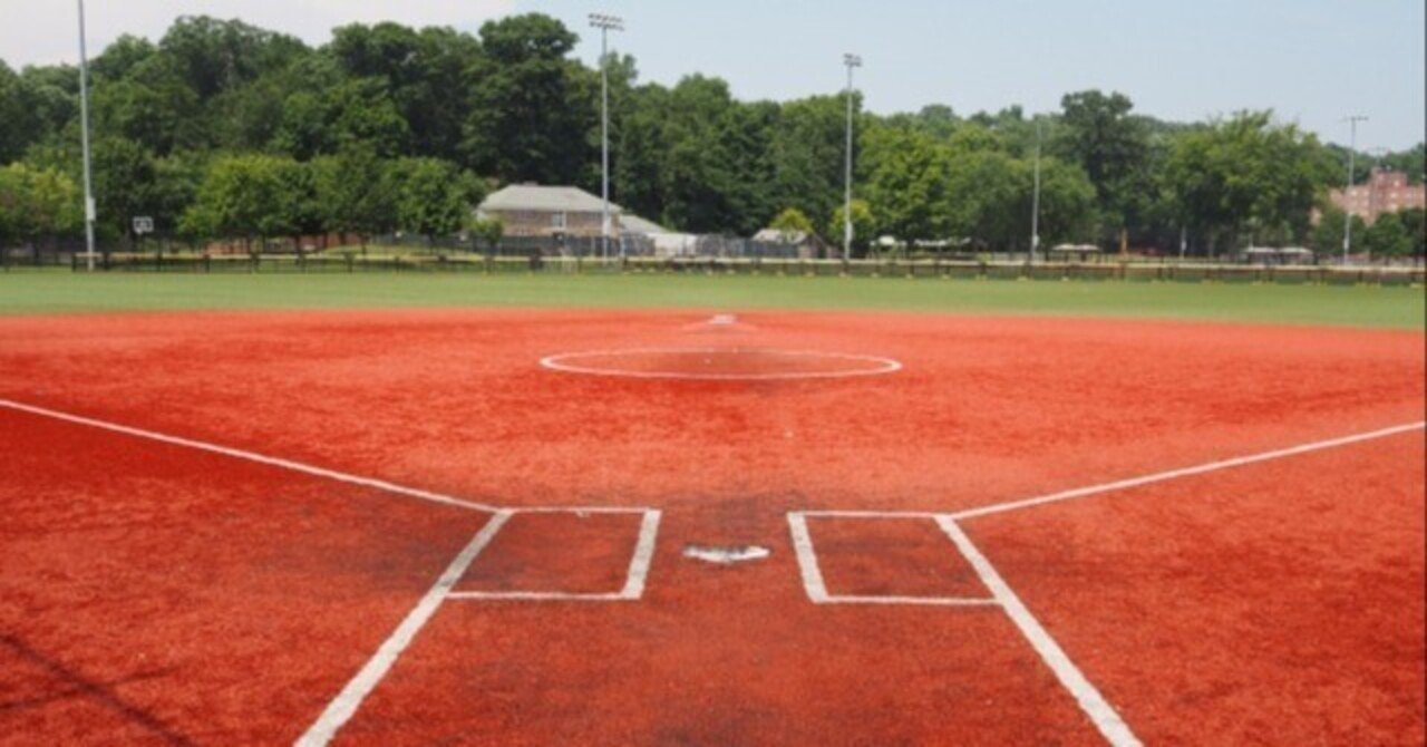 スポーツは選手がいないとできません。監督はいなくてもできますが。｜Emmi Kaneko