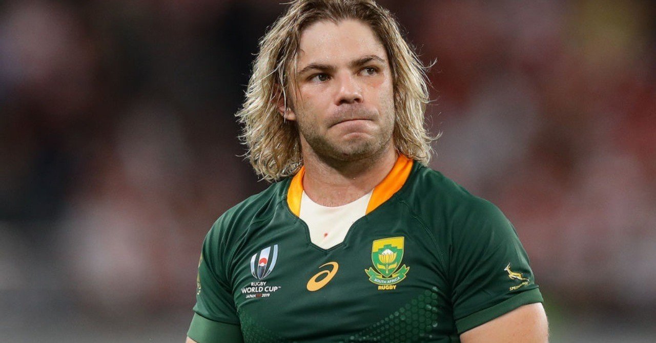 水を運ぶ人は、いつも笑っている。｜Daisuke Shibata｜note