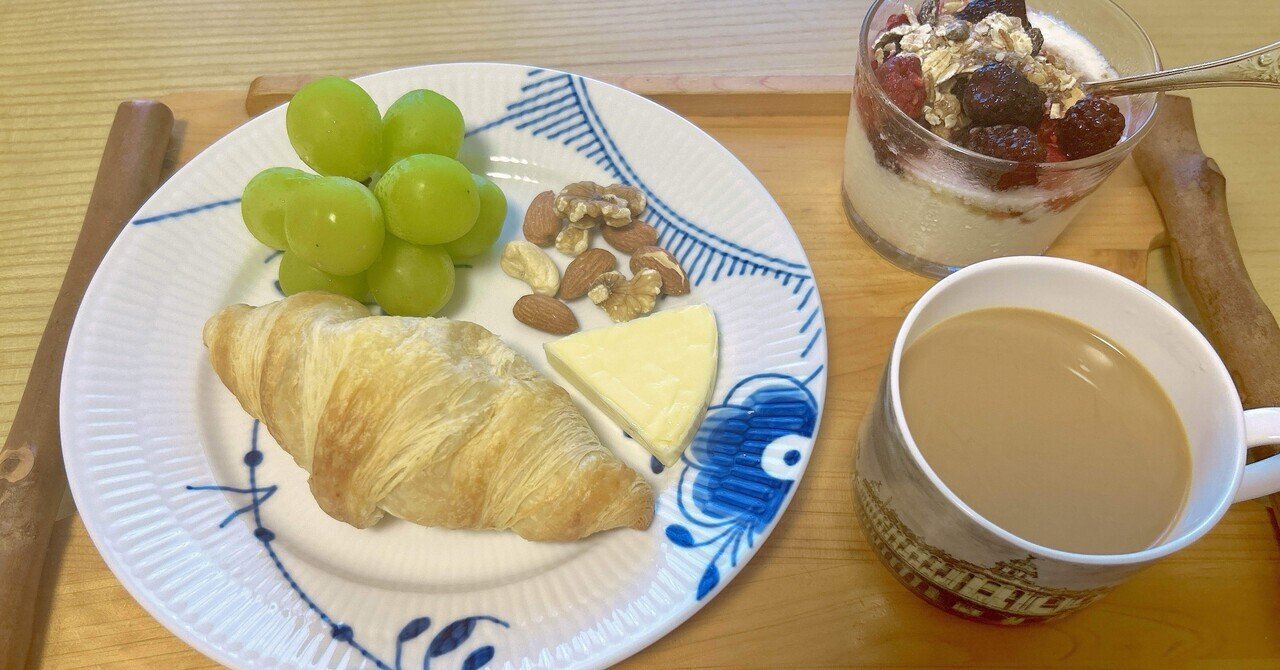 今日の食事写真 モロゾフのモンブラン｜りんごけーき