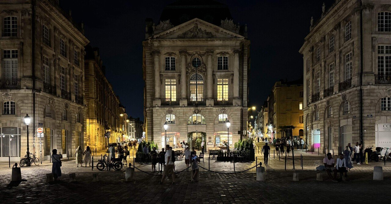 ボルドーのゆとりある心地よいコンパクトシティ｜洞口文人 / Fumito Horaguchi