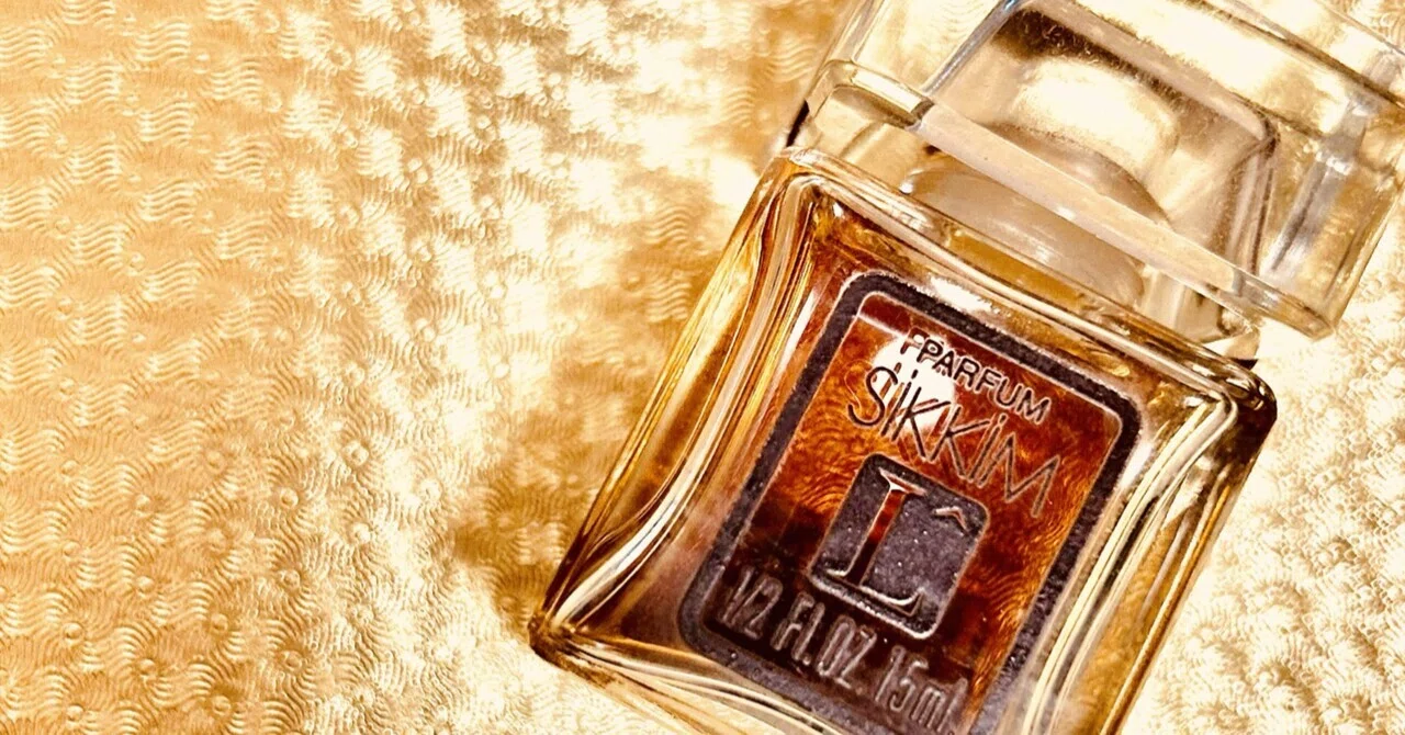 繊細な大胆な多様性｜adams fragrance family