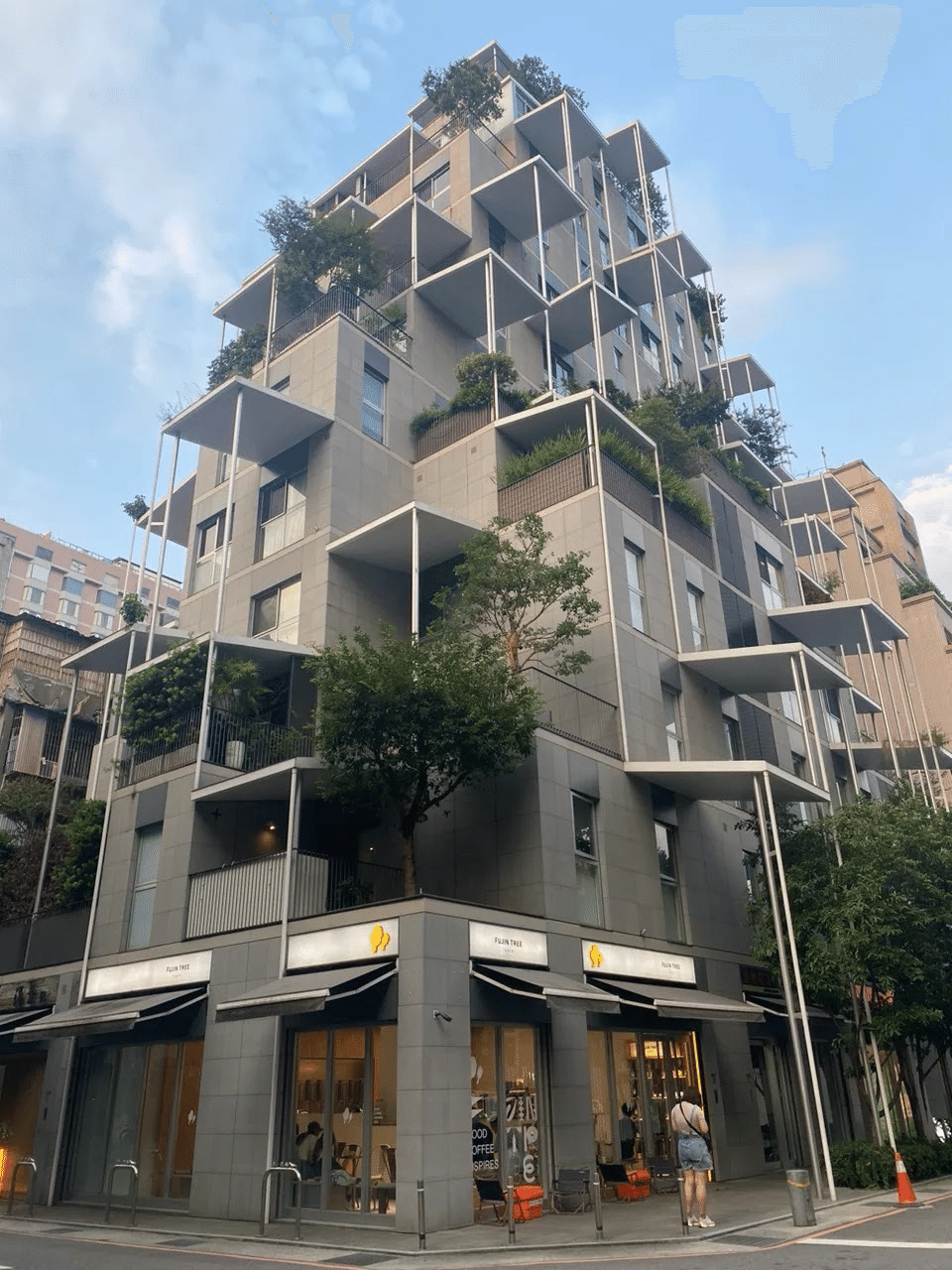 台湾・台北建築巡り〜重なり合うグリッド状の構造｜東京の建築&アート巡りオタク@tanrock