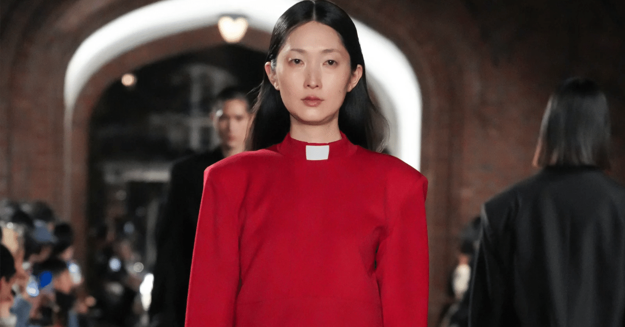 自分を分析する①正面と左右の写真を撮る｜Friday LABO