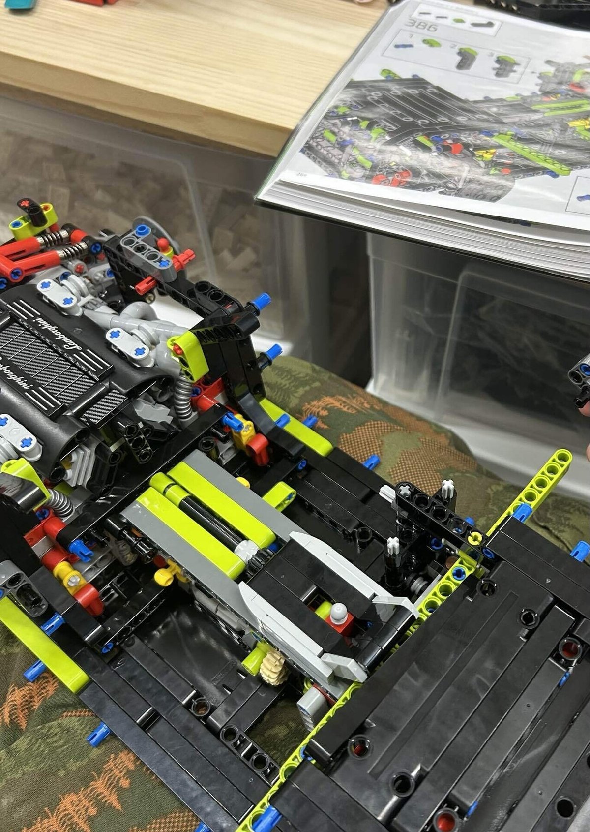 LEGO テクニック 42115 ランボルギーニ シアンFKP 37｜YOSHINANI, Inc.（よしなに）