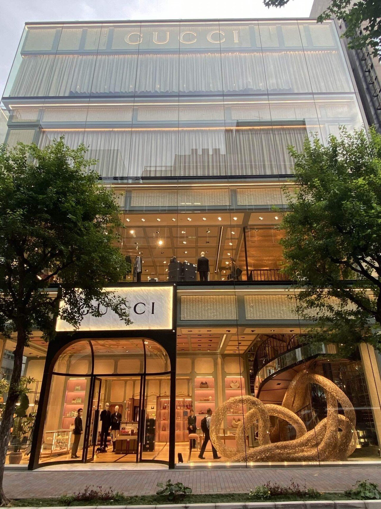 東京建築巡り〜美しいガラスの箱｜東京の建築&アート巡りオタク@tanrock