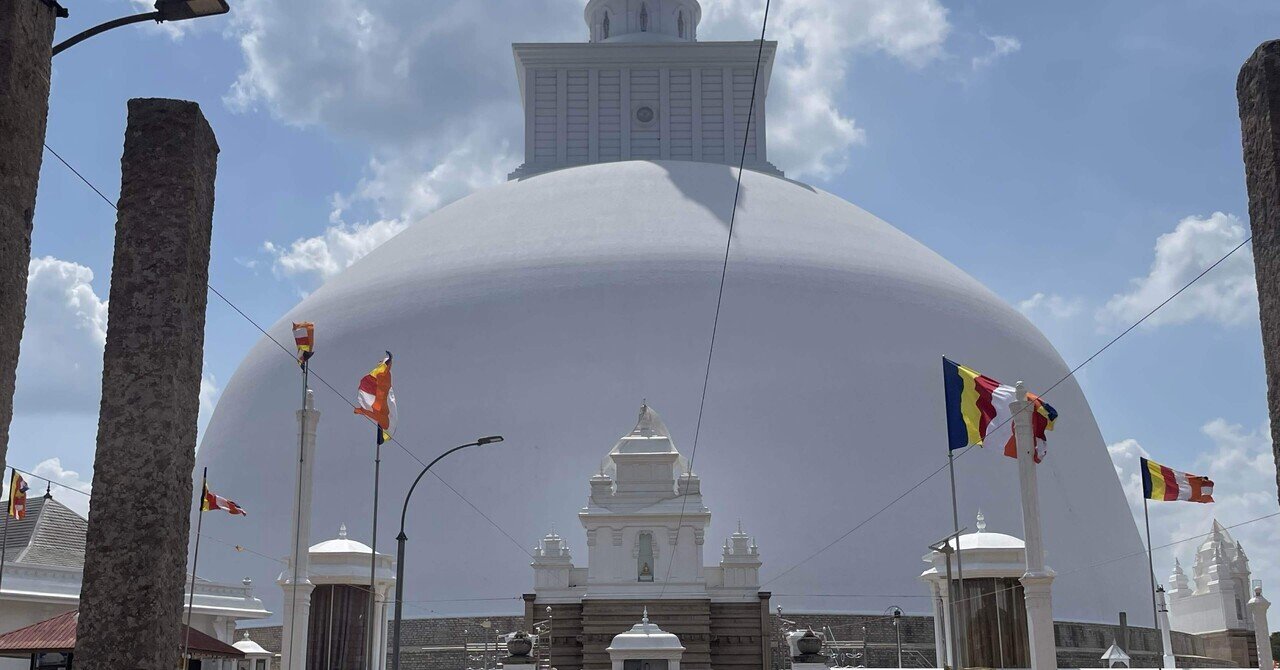 2ヶ月スリランカ渡航記🇱🇰 day12 - 世界遺産アヌラーダプラの自転車一周旅-｜M. Yuria