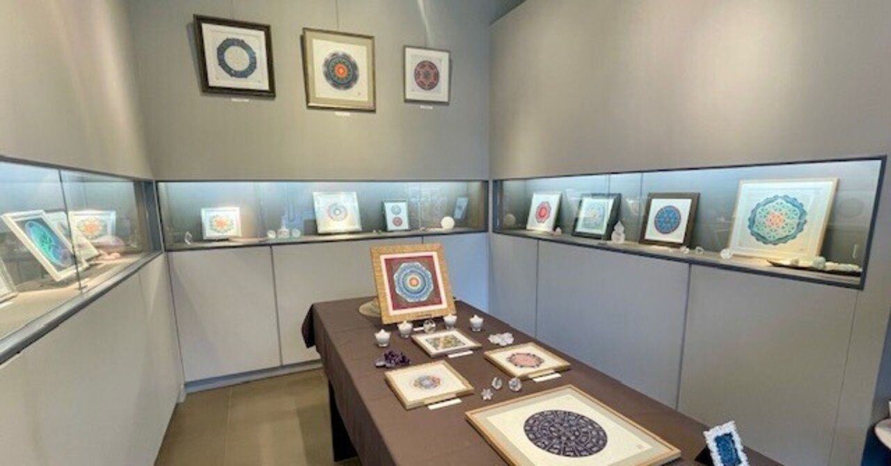 神聖水晶波動画展〜光曼荼羅あそび｜atelier☆lucere