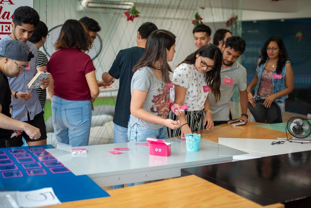 PLAYFOOL Workshopに埋め込まれた“遊びの可能性“を探究する（WDAインタビュー・Asoboost Lab）｜ミミクリデザイン（Mimicry Design）｜note