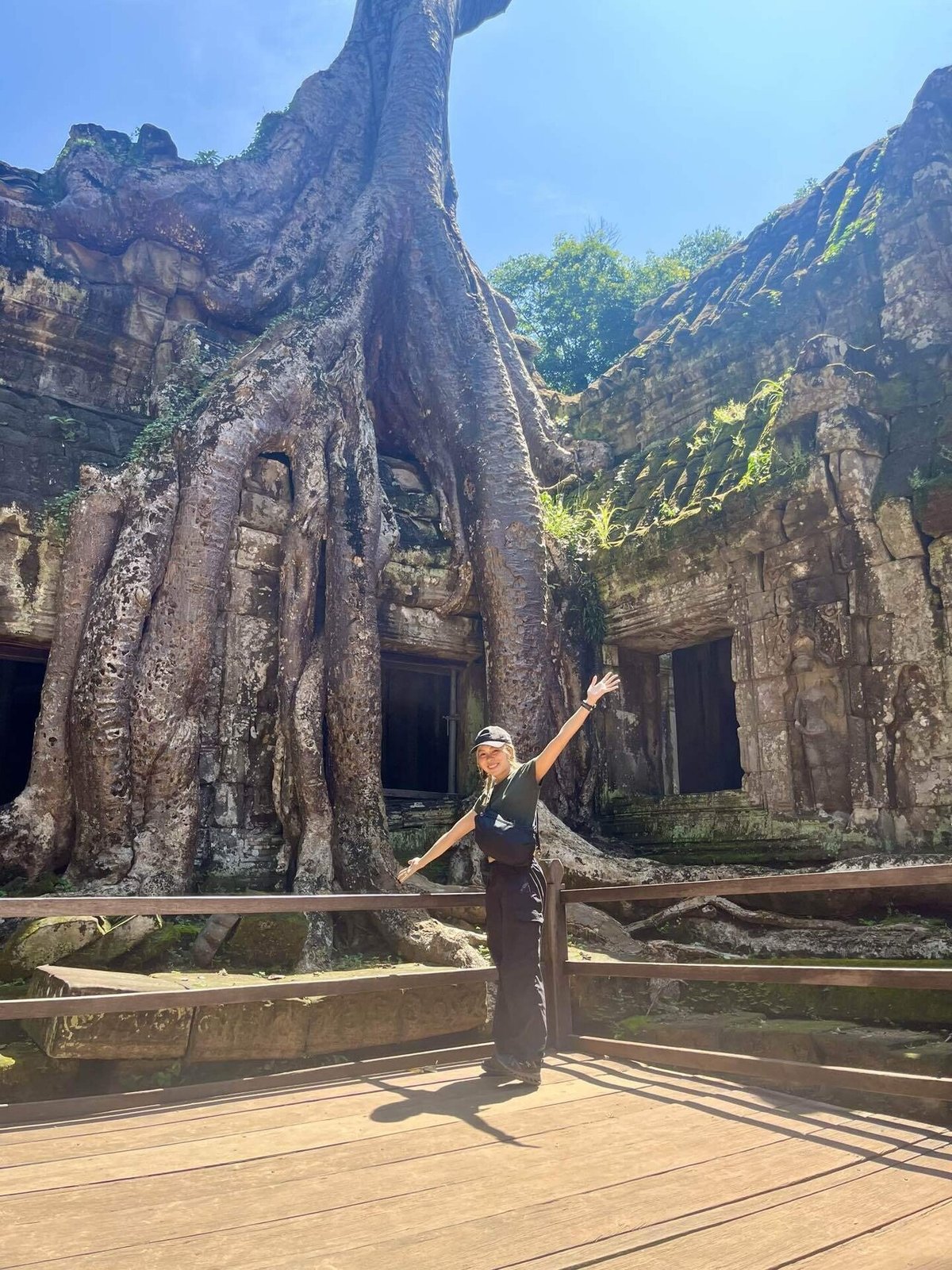 世界一周day31「アンコールワット朝日鑑賞(英語)ツアーに参加」inカンボジア｜みやか｜世界一周一時中断