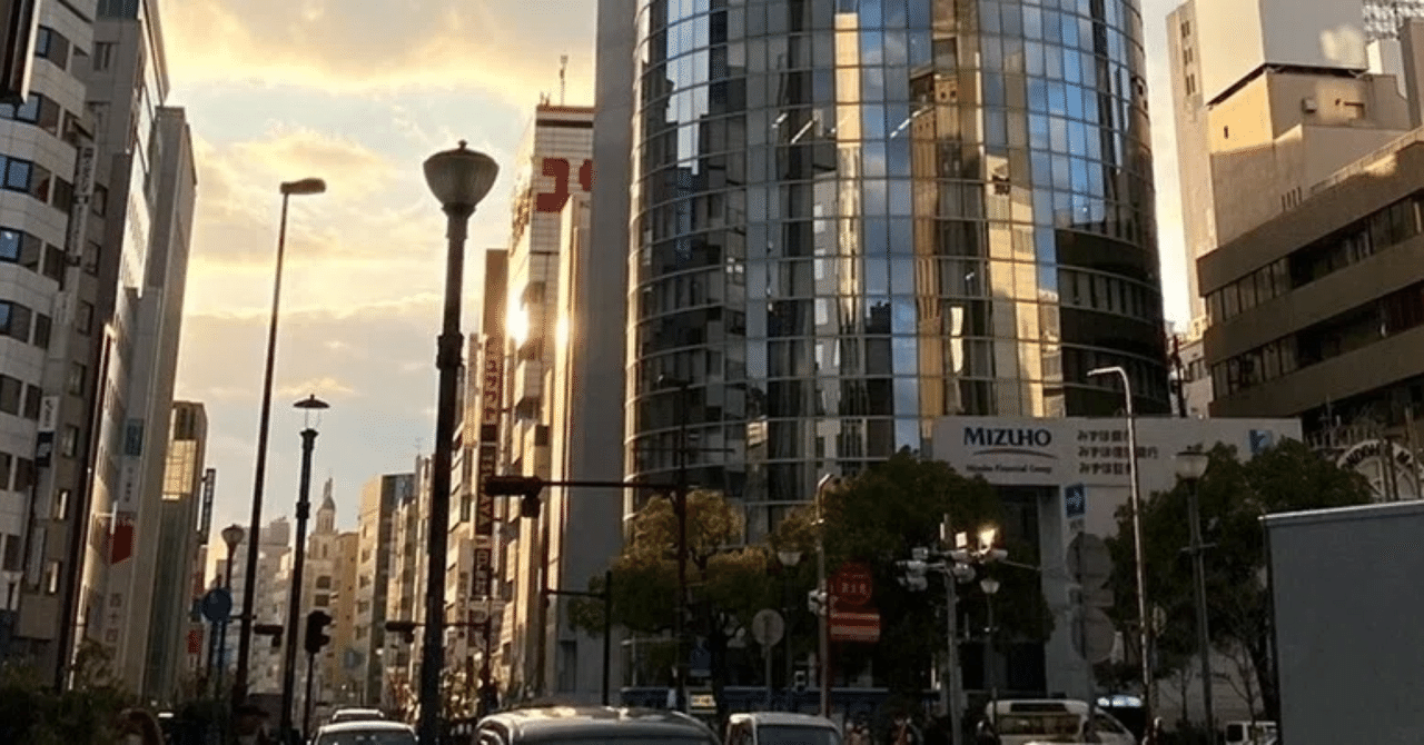 墓じまいによる骨壷の移動：軽貨物運送業者による安心の遺骨輸送サービス｜Yasuhiro Shiga