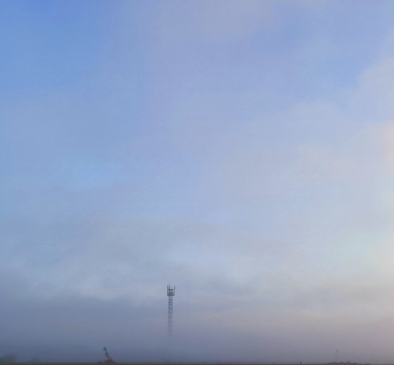 朝霧と青空｜sora_purecolor