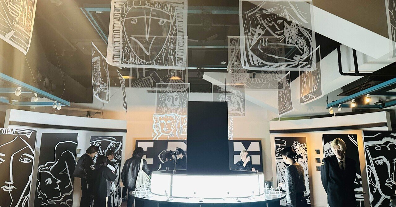 『ERAM』プレスイベント「直感で身にまとえる香水展」と奈良美智さん「I Draw the Line」へ｜佐々木はる菜／ライター・コラムニスト ...