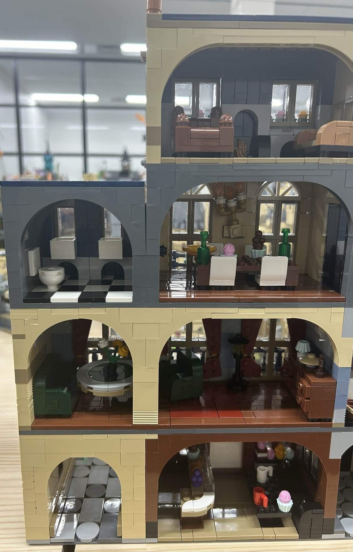 LEGO 910032 パリの街並み｜YOSHINANI, Inc.（よしなに）