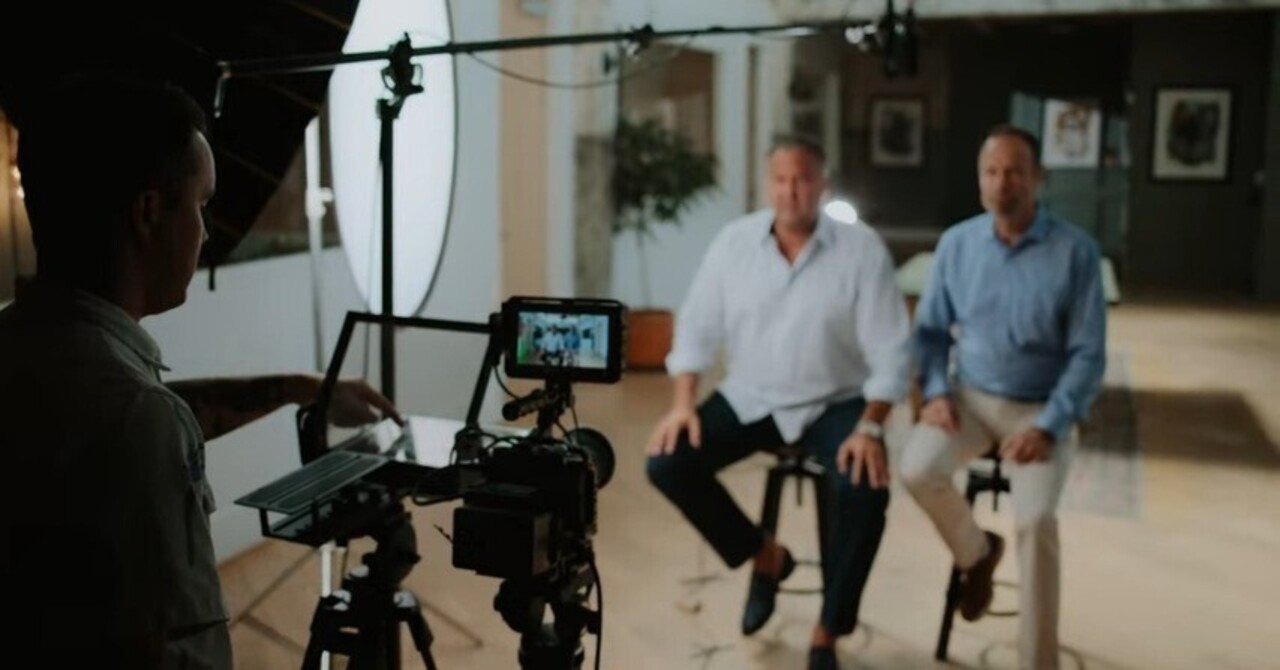 【海外Info】ミニマムな高品質インタビューを学ぶならこの人がおすすめ｜Cine Frame