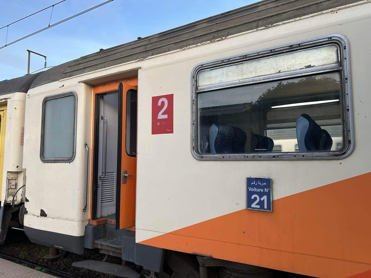 世界一周 day238【フェズから世界遺産の街マラケシュへ鉄道移動🇲🇦】~世界一周新婚旅行~｜TK