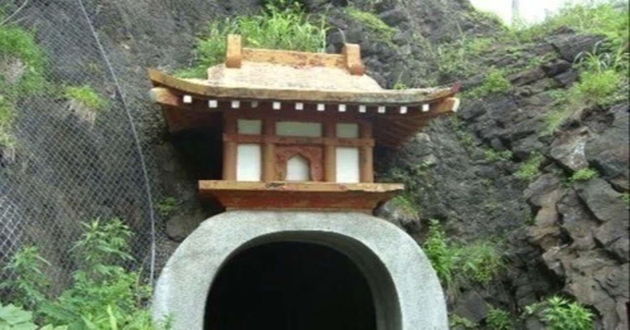 オタモイ龍宮閣｜Ryuji Wajima